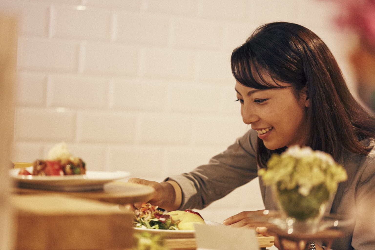 キャリアヒストリー ーBI編ー｜株式会社LEOC 新卒採用